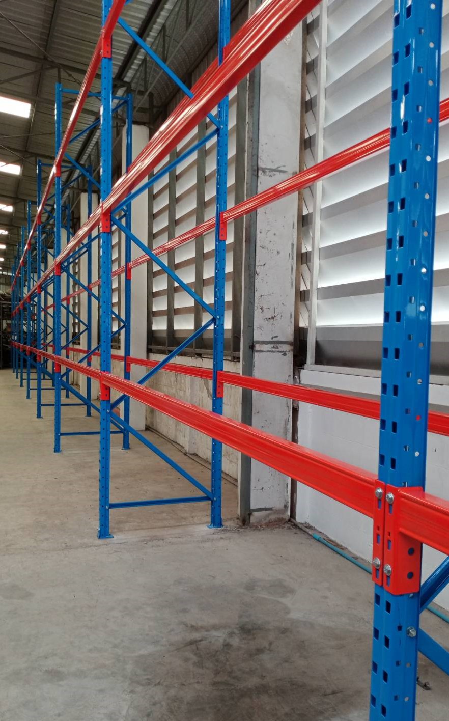 Selective Rack (ชั้นวางพาเลทแบบเลือกได้) - S Storage